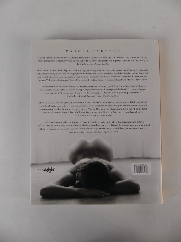 Heavenly Girls – Pascal Baetens (2004) - Kringwinkel