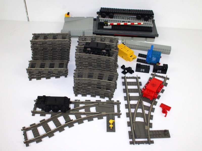 Lego Treinsporen en Trein Accessoires - Kringwinkel