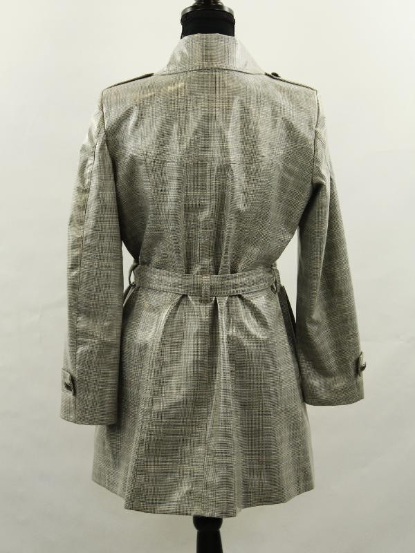 Regentrenchcoat voor dames met grijs ruitpatroon van Extenzo Paris ...