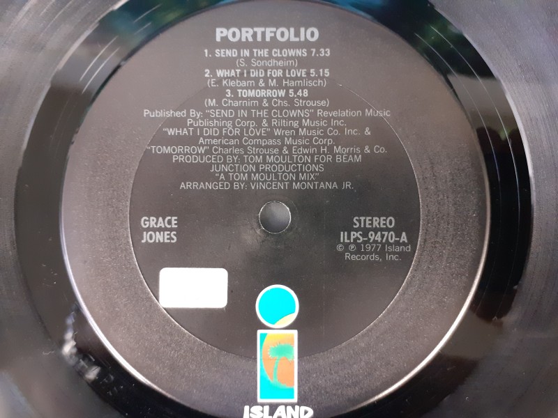 LP: Grace Jones - Portfolio - Kringwinkel