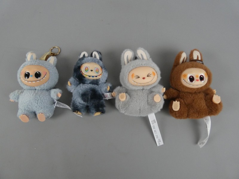 Set van 4 Labubu hangers - Kringwinkel