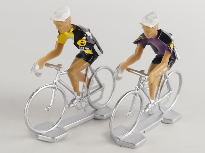 Miniatuur plastic racefietsjes (38 stuks) - Kringwinkel