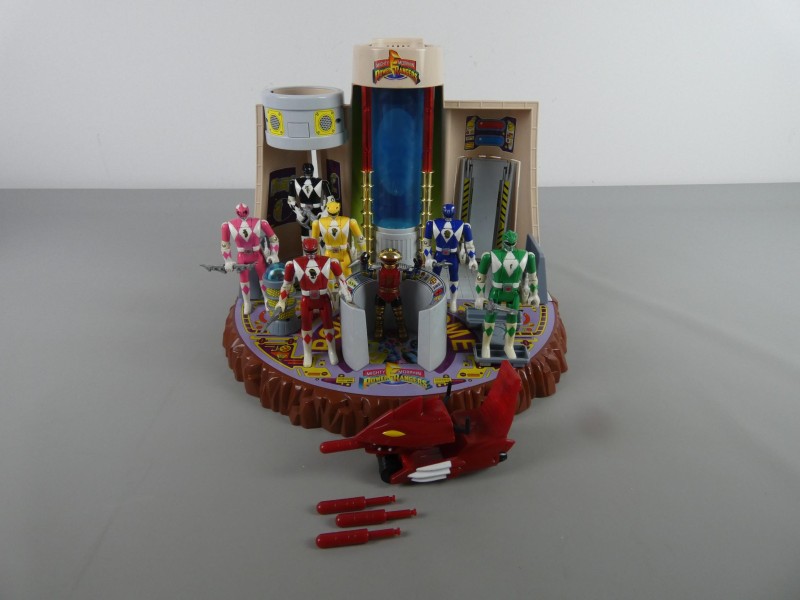 Vintage 1994 Power Rangers Command Center & Figuren - Kringwinkel