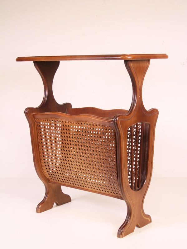 Krantenhouder - Kringwinkel