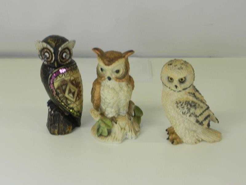3 grote uilen beelden - Kringwinkel