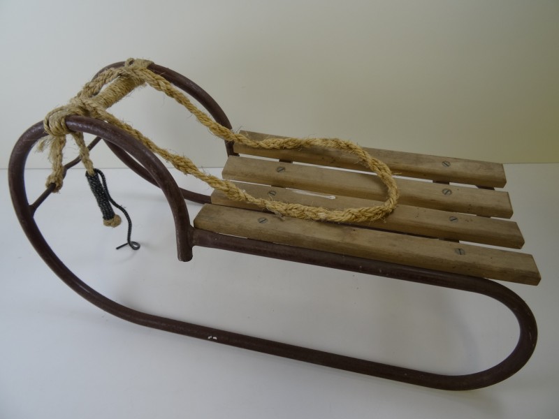 Oude ar/slee - Kringwinkel