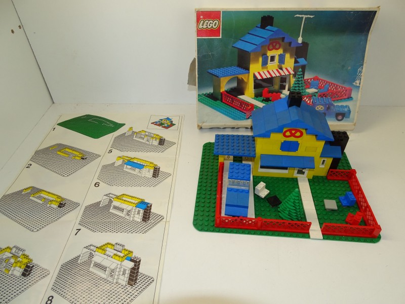 Lego 361, Brasserie Met Bakkersauto, 1974 - Kringwinkel