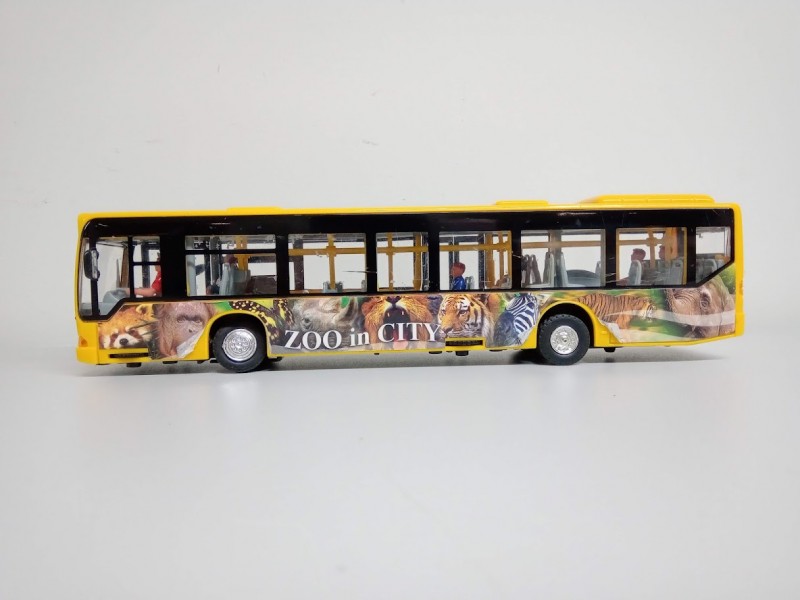 miniatuur 3 bussen : 2 de lijn, 1 gele Zoo - Kringwinkel