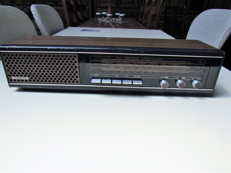 Grundig RF 451 radio - Kringwinkel
