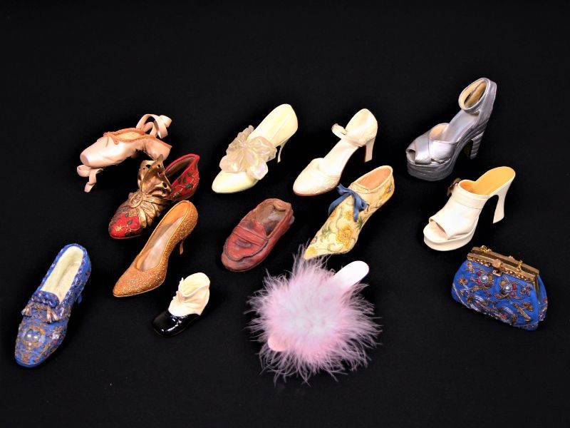 Collectie minischoentjes 'Just a shoe' (12 stuks) - Kringwinkel